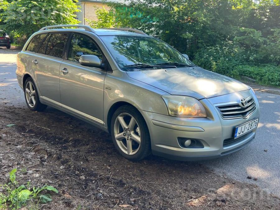 Серый Тойота Авенсис 2007 в Рига, объемом двигателя 2.20 л и пробегом 377 тыс. км за 1000 €, фото 7 на AUTOMOTO.COM.LV