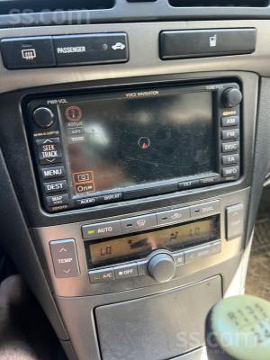 Серый Тойота Авенсис 2007 в Рига, объемом двигателя 2.20 л и пробегом 377 тыс. км за 1000 €, фото 13 на AUTOMOTO.COM.LV