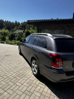 Pelēks Toyota Avensis 2007 Kauņa, ar dzinēja tilpumu 2.23 L un nobraukumu 220 tūkst. km par 1700 €, foto 7 vietnē AUTOMOTO.COM.LV