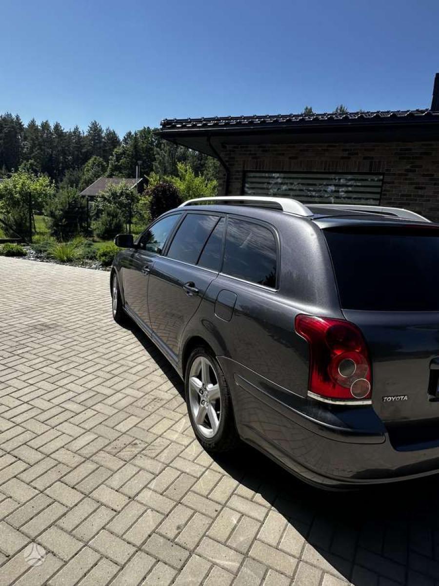 Pelēks Toyota Avensis 2007 Kauņa, ar dzinēja tilpumu 2.23 L un nobraukumu 220 tūkst. km par 1700 €, foto 7 vietnē AUTOMOTO.COM.LV