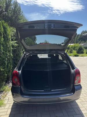 Pelēks Toyota Avensis 2007 Kauņa, ar dzinēja tilpumu 2.23 L un nobraukumu 220 tūkst. km par 1700 €, foto 11 vietnē AUTOMOTO.COM.LV