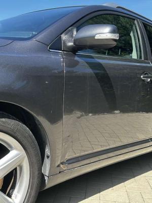 Pelēks Toyota Avensis 2007 Kauņa, ar dzinēja tilpumu 2.23 L un nobraukumu 220 tūkst. km par 1700 €, foto 13 vietnē AUTOMOTO.COM.LV