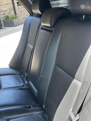 Pelēks Toyota Avensis 2007 Kauņa, ar dzinēja tilpumu 2.23 L un nobraukumu 220 tūkst. km par 1700 €, foto 15 vietnē AUTOMOTO.COM.LV