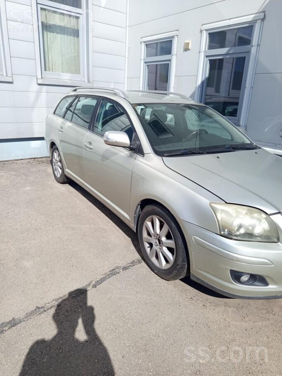 Pelēks Toyota Avensis 2007 Rīga, ar dzinēja tilpumu 2.00 L un nobraukumu 320 tūkst. km par 550 €, foto 4 vietnē AUTOMOTO.COM.LV