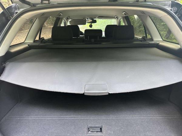 Grey Toyota Avensis 2007 in Vilnius, with an engine capacity of 2.00 L and mileage of 276 thousand km for 2350 €, photo 10 on AUTOMOTO.COM.LV