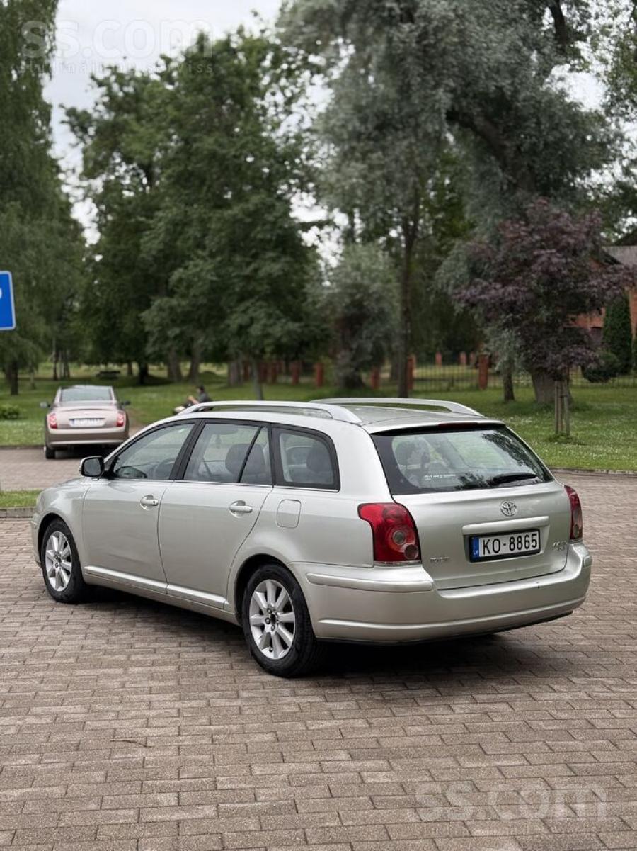 Серый Тойота Авенсис 2007 в Добеле, объемом двигателя 2.00 л и пробегом 319 тыс. км за 1650 €, фото 4 на AUTOMOTO.COM.LV