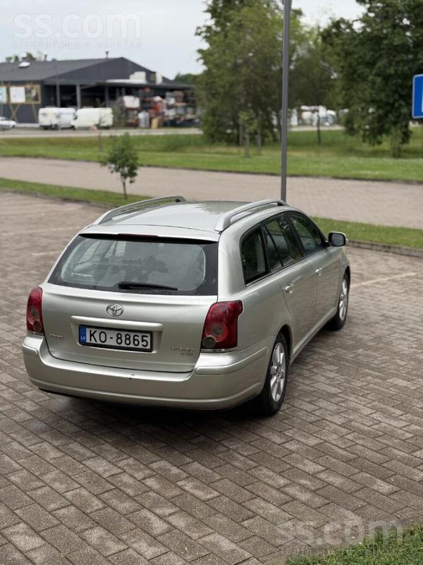 Серый Тойота Авенсис 2007 в Добеле, объемом двигателя 2.00 л и пробегом 319 тыс. км за 1650 €, фото 4 на AUTOMOTO.COM.LV