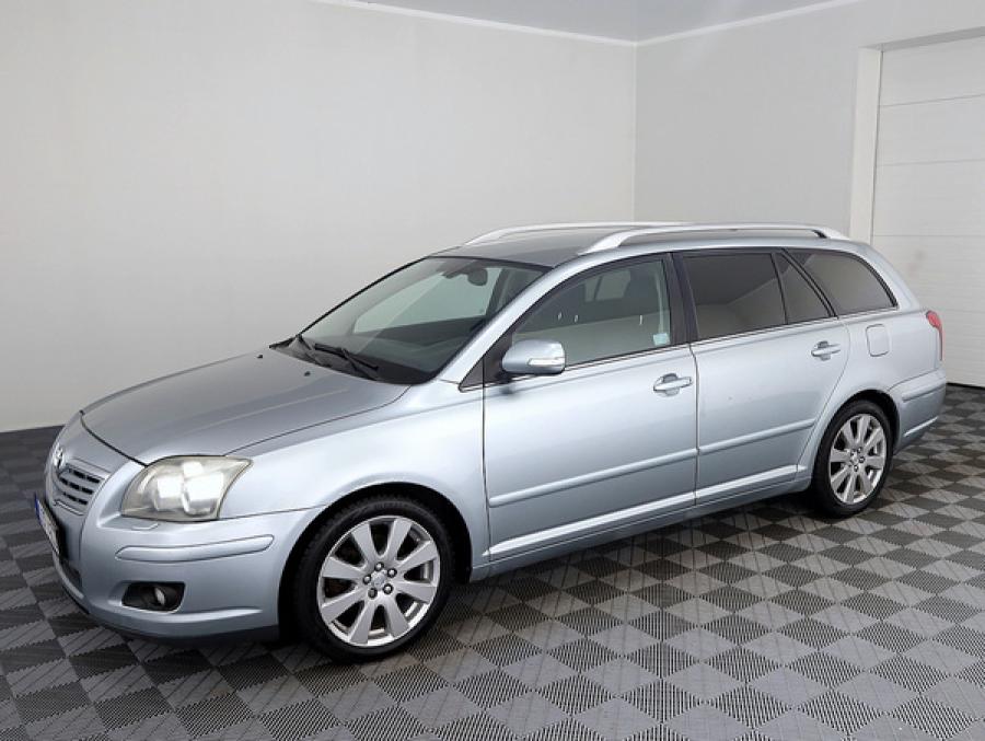 Pelēks Toyota Avensis 2007 Tallina, ar dzinēja tilpumu 2.00 L un nobraukumu 338 tūkst. km par 1499 €, foto 3 vietnē AUTOMOTO.COM.LV
