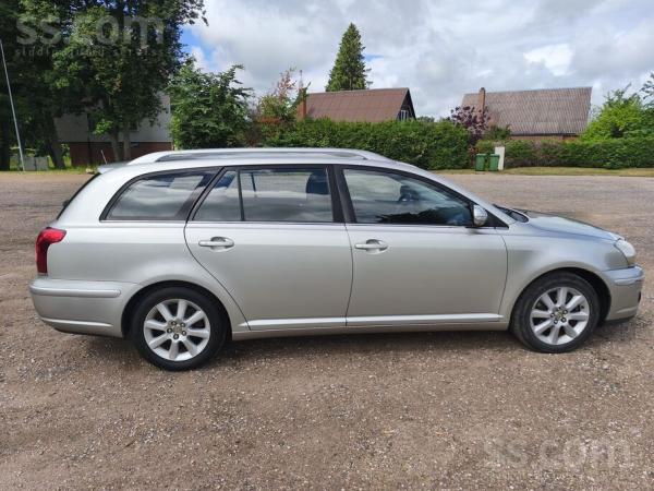 Grey Toyota Avensis 2007 in Preili, with an engine capacity of 2.00 L and mileage of 325 thousand km for 1500 €, photo 6 on AUTOMOTO.COM.LV