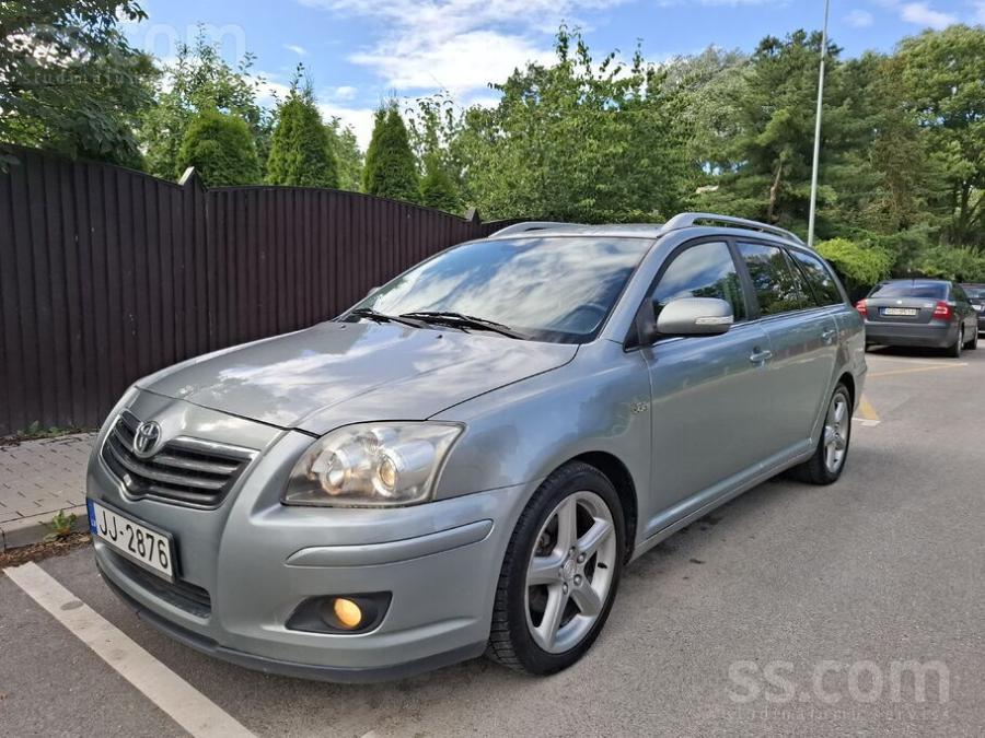 Pelēks Toyota Avensis 2007 Rīga, ar dzinēja tilpumu 2.20 L un nobraukumu 378 tūkst. km par 1680 €, foto 1 vietnē AUTOMOTO.COM.LV