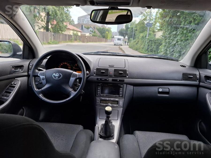 Pelēks Toyota Avensis 2007 Rīga, ar dzinēja tilpumu 2.20 L un nobraukumu 378 tūkst. km par 1680 €, foto 8 vietnē AUTOMOTO.COM.LV