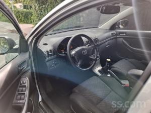 Pelēks Toyota Avensis 2007 Rīga, ar dzinēja tilpumu 2.20 L un nobraukumu 378 tūkst. km par 1680 €, foto 9 vietnē AUTOMOTO.COM.LV