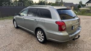 Pelēks Toyota Avensis 2007 Rēzekne, ar dzinēja tilpumu 2.20 L un nobraukumu 0 tūkst. km par 2450 €, foto 4 vietnē AUTOMOTO.COM.LV