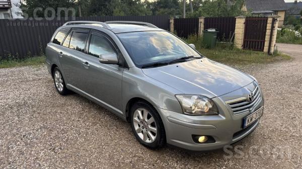 Pelēks Toyota Avensis 2007 Rēzekne, ar dzinēja tilpumu 2.20 L un nobraukumu 0 tūkst. km par 2450 €, foto 6 vietnē AUTOMOTO.COM.LV