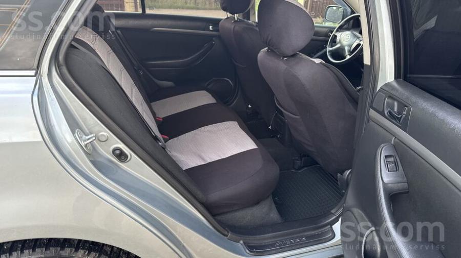 Pelēks Toyota Avensis 2007 Rēzekne, ar dzinēja tilpumu 2.20 L un nobraukumu 0 tūkst. km par 2450 €, foto 13 vietnē AUTOMOTO.COM.LV