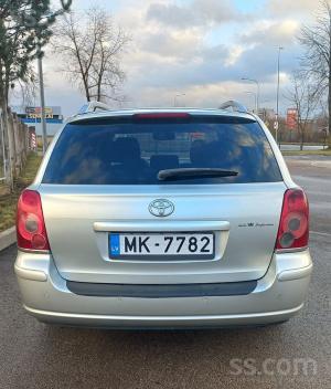 Pelēks Toyota Avensis 2007 Daugavpils, ar dzinēja tilpumu 2.00 L un nobraukumu 284 tūkst. km par 2499 €, foto 5 vietnē AUTOMOTO.COM.LV