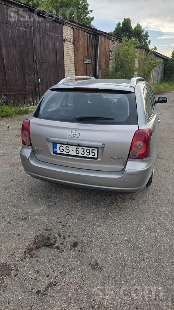 Grey Toyota Avensis 2007 in Madona, with an engine capacity of 2.40 L and mileage of 420 thousand km for 800 €, photo 3 on AUTOMOTO.COM.LV