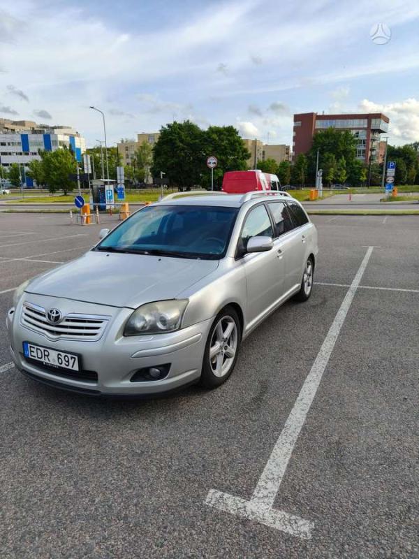 Серый Тойота Авенсис 2007 в Вильнюс, объемом двигателя 2.23 л и пробегом 313 тыс. км за 2300 €, фото 1 на AUTOMOTO.COM.LV