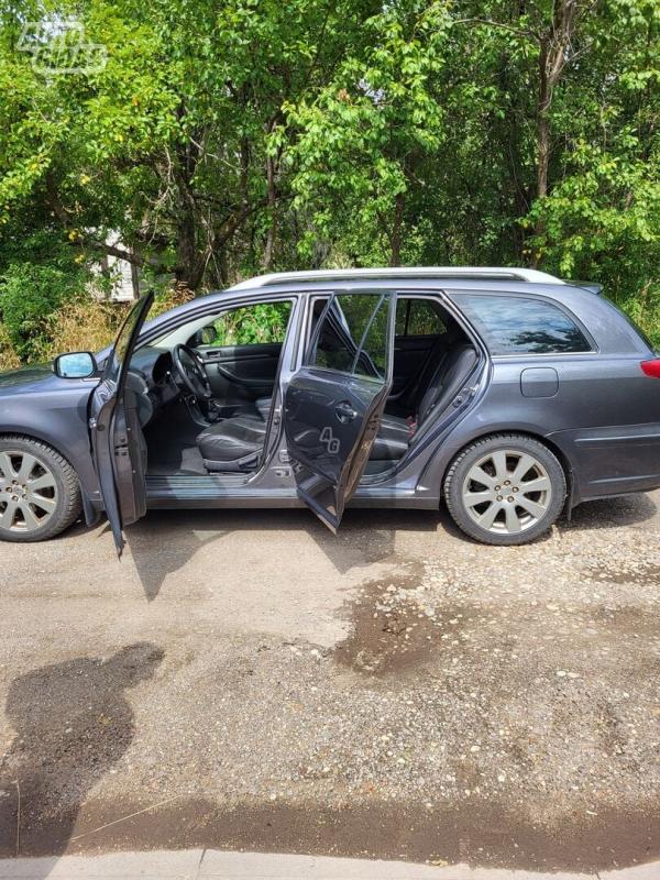 Серый Тойота Авенсис 2007 в Вильнюс, объемом двигателя 2.00 л и пробегом 331 тыс. км за 2800 €, фото 3 на AUTOMOTO.COM.LV