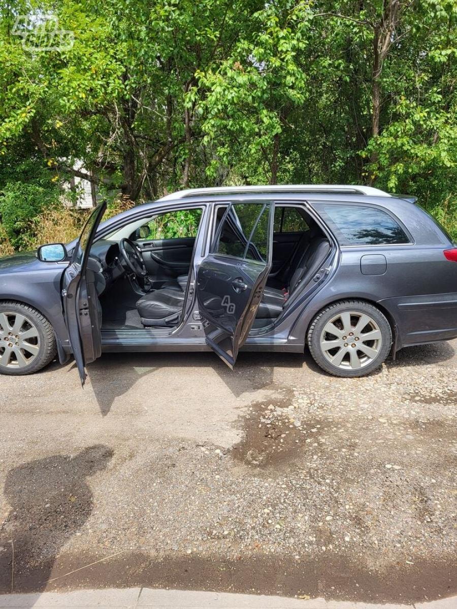 Grey Toyota Avensis 2007 in Vilnius, with an engine capacity of 2.00 L and mileage of 331 thousand km for 2800 €, photo 4 on AUTOMOTO.COM.LV