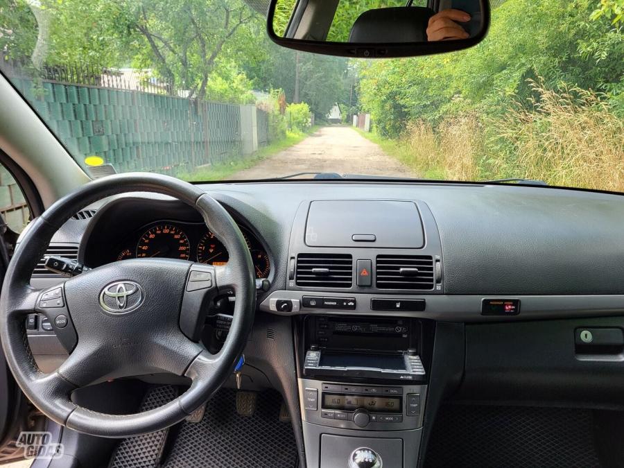 Grey Toyota Avensis 2007 in Vilnius, with an engine capacity of 2.00 L and mileage of 331 thousand km for 2800 €, photo 8 on AUTOMOTO.COM.LV