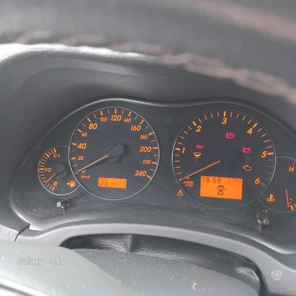 Pelēks Toyota Avensis 2007 Švenčionys, ar dzinēja tilpumu 2.23 L un nobraukumu 261 tūkst. km par 2300 €, foto 3 vietnē AUTOMOTO.COM.LV