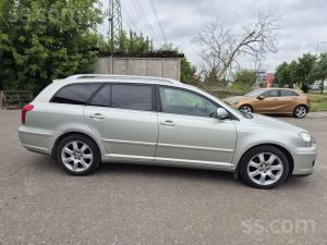 Pelēks Toyota Avensis 2007 Rīga, ar dzinēja tilpumu 2.00 L un nobraukumu 291 tūkst. km par 2590 €, foto 6 vietnē AUTOMOTO.COM.LV