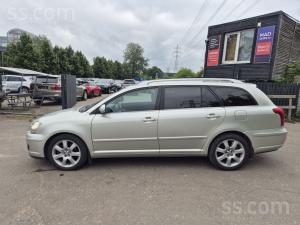 Pelēks Toyota Avensis 2007 Rīga, ar dzinēja tilpumu 2.00 L un nobraukumu 291 tūkst. km par 2590 €, foto 10 vietnē AUTOMOTO.COM.LV
