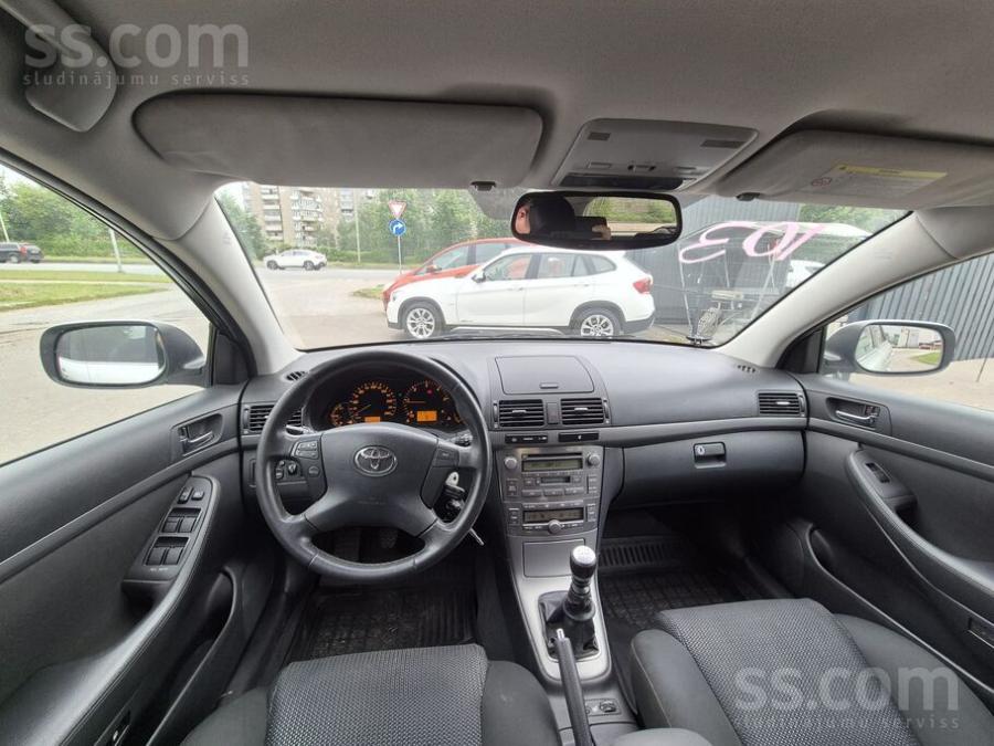 Pelēks Toyota Avensis 2007 Rīga, ar dzinēja tilpumu 2.00 L un nobraukumu 291 tūkst. km par 2590 €, foto 12 vietnē AUTOMOTO.COM.LV