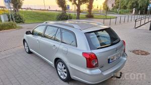 Grey Toyota Avensis 2007 in Daugavpils, with an engine capacity of 2.00 L and mileage of 325 thousand km for 2200 €, photo 12 on AUTOMOTO.COM.LV