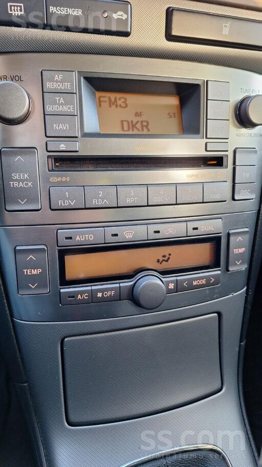 Grey Toyota Avensis 2007 in Daugavpils, with an engine capacity of 2.00 L and mileage of 325 thousand km for 2200 €, photo 19 on AUTOMOTO.COM.LV