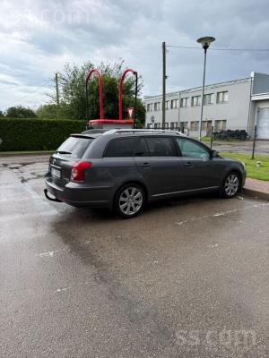 Серый Тойота Авенсис 2007 в Огре, объемом двигателя 2.20 л и пробегом 370 тыс. км за 2390 €, фото 6 на AUTOMOTO.COM.LV