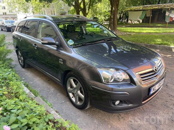 Pelēks Toyota Avensis 2007 Valmiera, ar dzinēja tilpumu 2.20 L un nobraukumu 270 tūkst. km par 3290 €, foto 3 vietnē AUTOMOTO.COM.LV