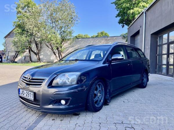 Серый Тойота Авенсис 2007 в Кулдига, объемом двигателя 2.00 л и пробегом 297 тыс. км за 1950 €, фото 3 на AUTOMOTO.COM.LV
