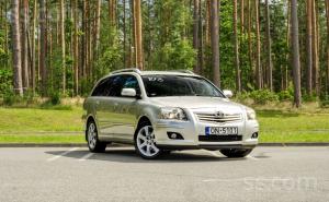 Серый Тойота Авенсис 2007 в Рига, объемом двигателя 2.00 л и пробегом 291 тыс. км за 2590 €, фото 3 на AUTOMOTO.COM.LV