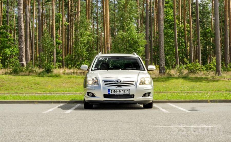 Серый Тойота Авенсис 2007 в Рига, объемом двигателя 2.00 л и пробегом 291 тыс. км за 2590 €, фото 4 на AUTOMOTO.COM.LV