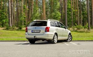Серый Тойота Авенсис 2007 в Рига, объемом двигателя 2.00 л и пробегом 291 тыс. км за 2590 €, фото 7 на AUTOMOTO.COM.LV