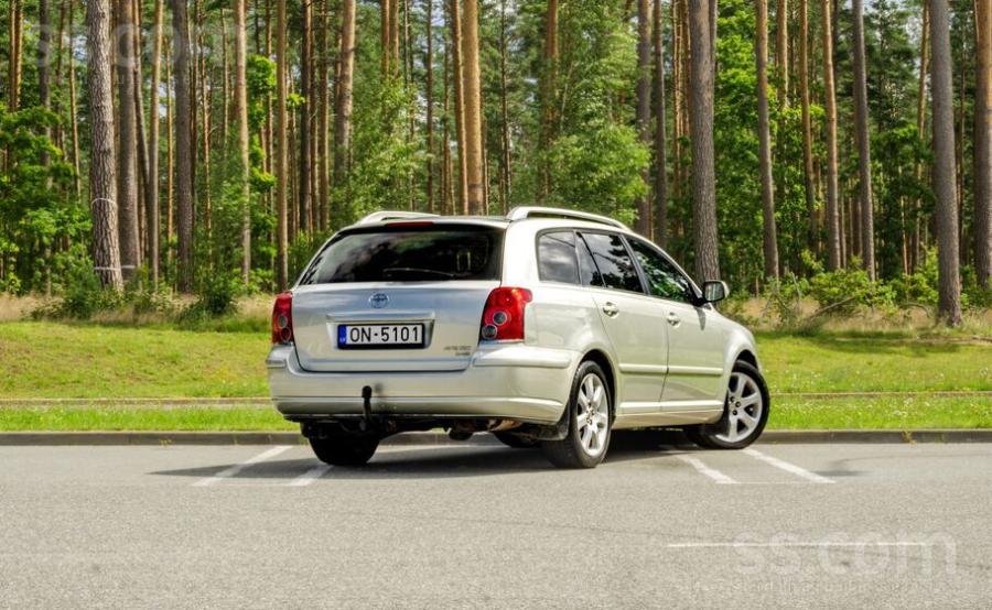 Серый Тойота Авенсис 2007 в Рига, объемом двигателя 2.00 л и пробегом 291 тыс. км за 2590 €, фото 7 на AUTOMOTO.COM.LV