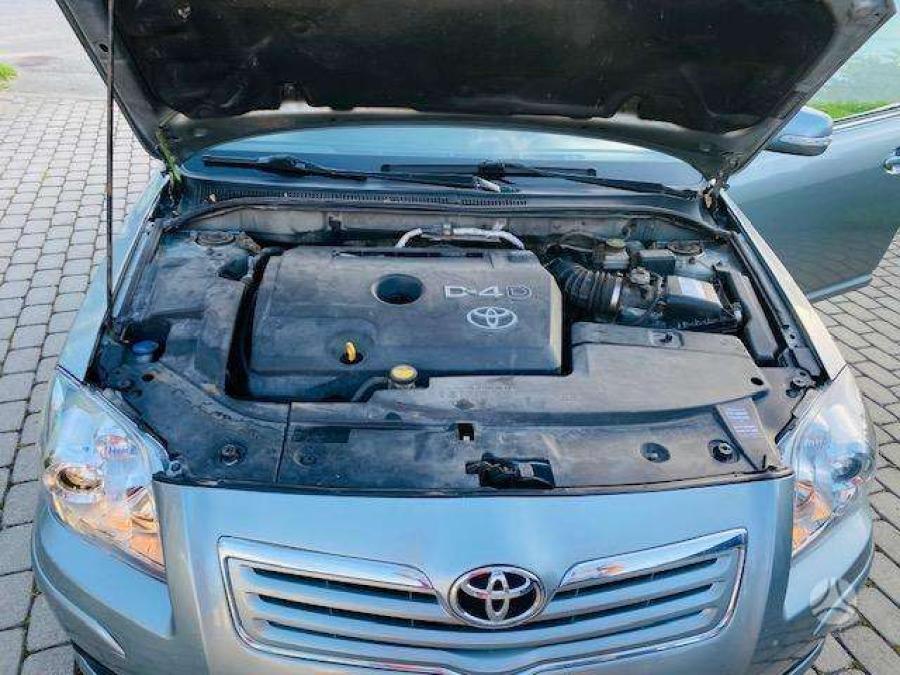 Серый Тойота Авенсис 2007 в Клайпеда, объемом двигателя 2.00 л и пробегом 461 тыс. км за 1800 €, фото 4 на AUTOMOTO.COM.LV