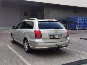 Grey Toyota Avensis 2007 in Vilnius, with an engine capacity of 1.80 L and mileage of 400 thousand km for 1450 €, photo 5 on AUTOMOTO.COM.LV