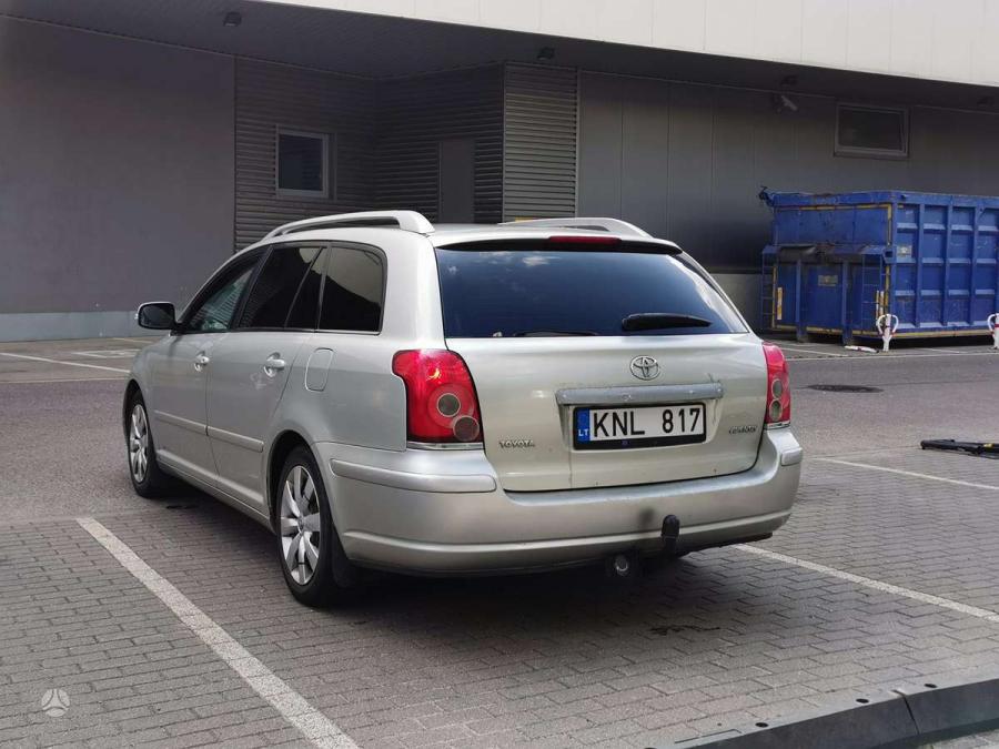 Grey Toyota Avensis 2007 in Vilnius, with an engine capacity of 1.80 L and mileage of 400 thousand km for 1450 €, photo 5 on AUTOMOTO.COM.LV