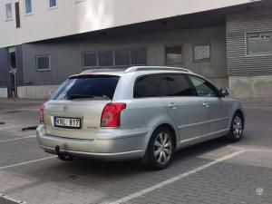 Grey Toyota Avensis 2007 in Vilnius, with an engine capacity of 1.80 L and mileage of 400 thousand km for 1450 €, photo 6 on AUTOMOTO.COM.LV