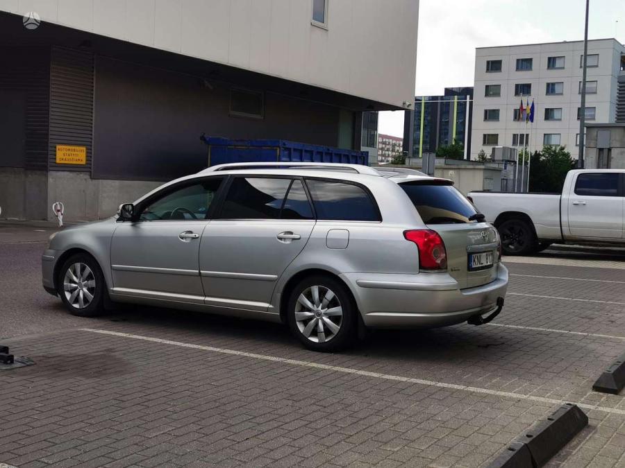 Grey Toyota Avensis 2007 in Vilnius, with an engine capacity of 1.80 L and mileage of 400 thousand km for 1450 €, photo 7 on AUTOMOTO.COM.LV