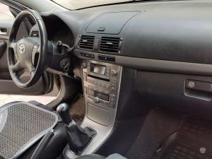 Grey Toyota Avensis 2007 in Vilnius, with an engine capacity of 1.80 L and mileage of 400 thousand km for 1450 €, photo 28 on AUTOMOTO.COM.LV