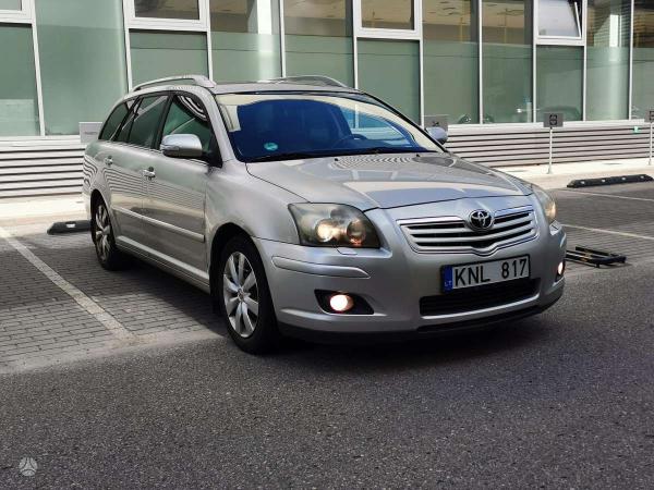 Pelēks Toyota Avensis 2007 Viļņa, ar dzinēja tilpumu 1.79 L un nobraukumu 400 tūkst. km par 1300 €, foto 2 vietnē AUTOMOTO.COM.LV