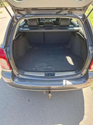 Pelēks Toyota Avensis 2007 Kauņa, ar dzinēja tilpumu 2.00 L un nobraukumu 293 tūkst. km par 1730 €, foto 5 vietnē AUTOMOTO.COM.LV