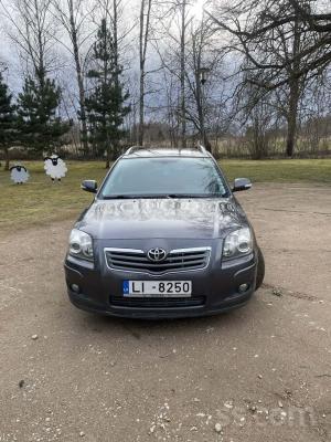 Серый Тойота Авенсис 2007 в Цесис, объемом двигателя 2.00 л и пробегом 347 тыс. км за 750 €, фото 4 на AUTOMOTO.COM.LV