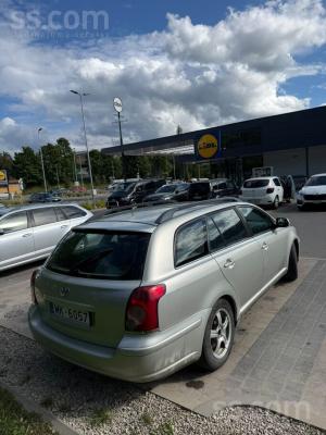 Серый Тойота Авенсис 2007 в Цесис, объемом двигателя 2.00 л и пробегом 514 тыс. км за 700 €, фото 3 на AUTOMOTO.COM.LV
