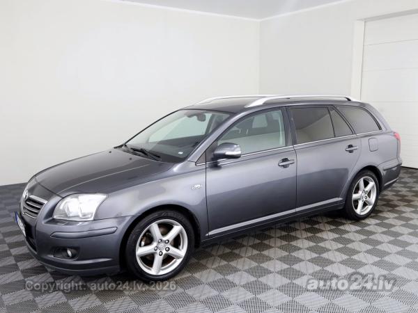 Pelēks Toyota Avensis 2007 Tallina, ar dzinēja tilpumu 2.20 L un nobraukumu 208 tūkst. km par 1799 €, foto 2 vietnē AUTOMOTO.COM.LV