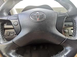 Pelēks Toyota Avensis 2007 Viļņa, ar dzinēja tilpumu 1.79 L un nobraukumu 400 tūkst. km par 1200 €, foto 24 vietnē AUTOMOTO.COM.LV